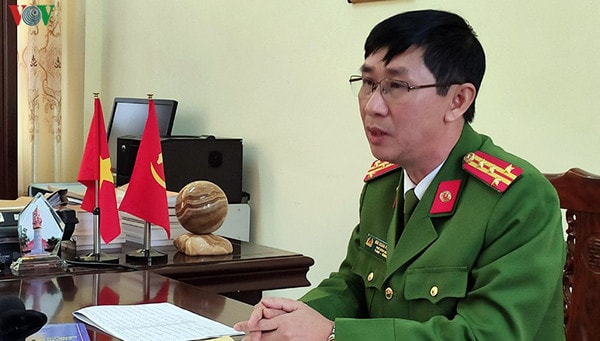 Tước danh hiệu công an nhân dân Thượng tá dùng bằng giả