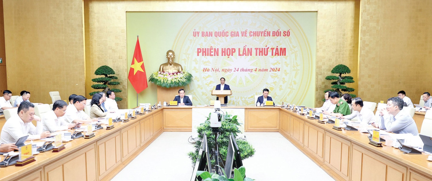Thủ tướng Phạm Minh Chính chủ trì Phiên họp Ủy ban Quốc gia về chuyển ...