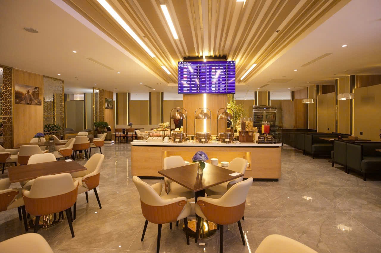 Vietnam Airlines khai trương Phòng khách Bông Sen mới tại Nội Bài