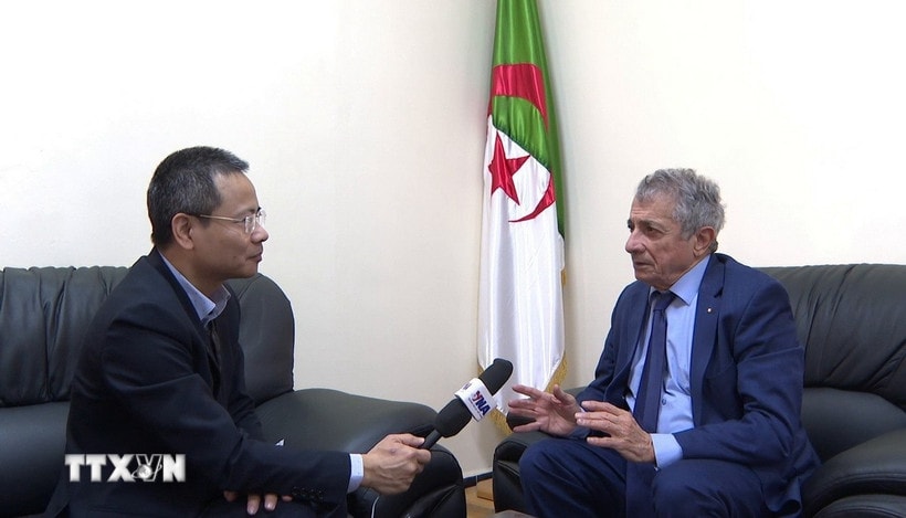 Chính khách Algeria khẳng định giá trị thời đại của đường lối Đổi mới