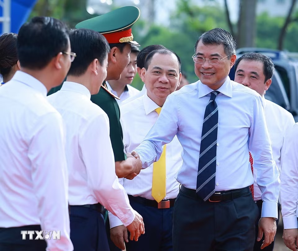 Thủ tướng Lê Minh Hưng dự lễ khởi công các dự án nhà ở cho thuê và ...