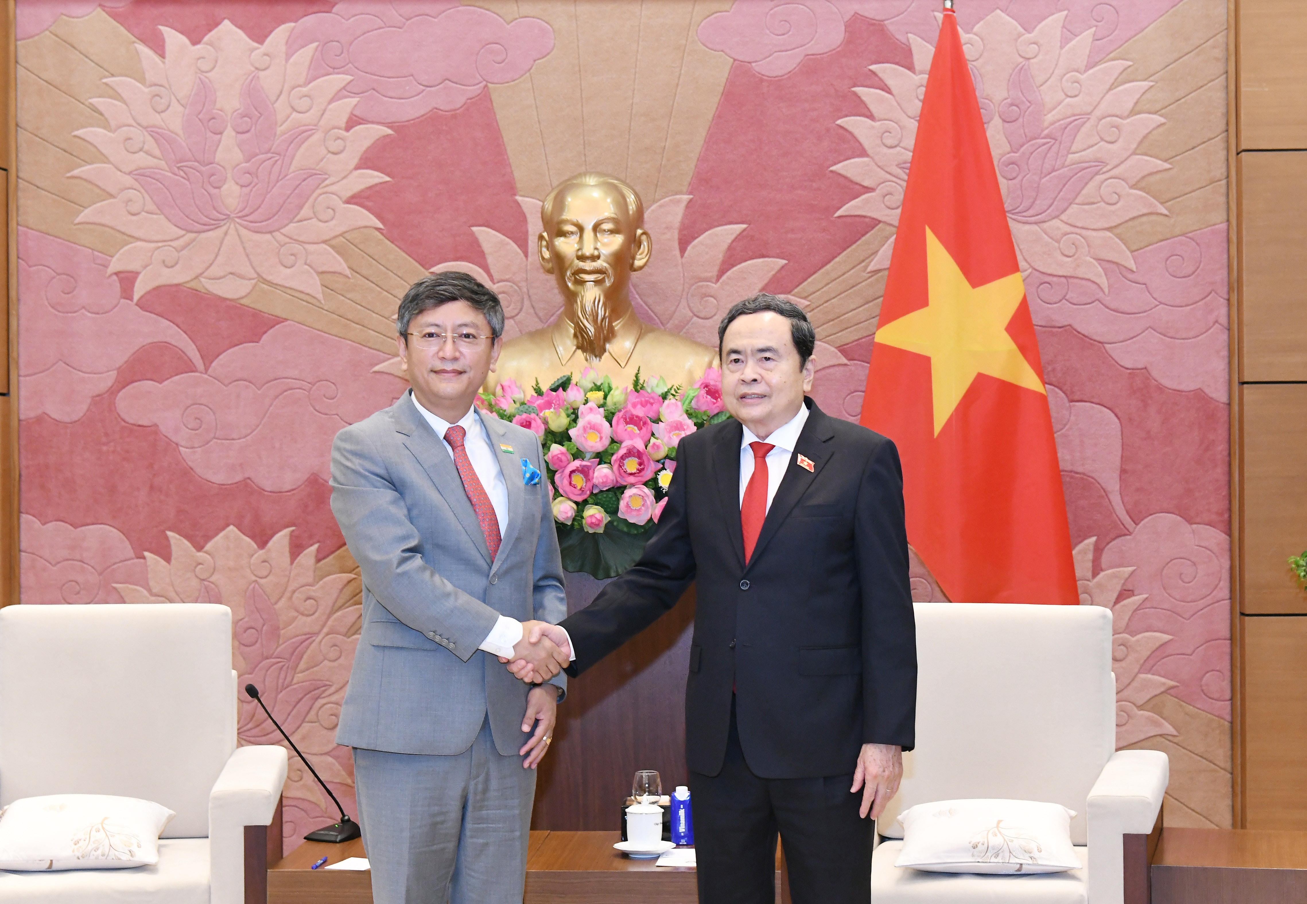 Chủ tịch Quốc hội Trần Thanh Mẫn tiếp Đại sứ Ấn Độ tại Việt Nam