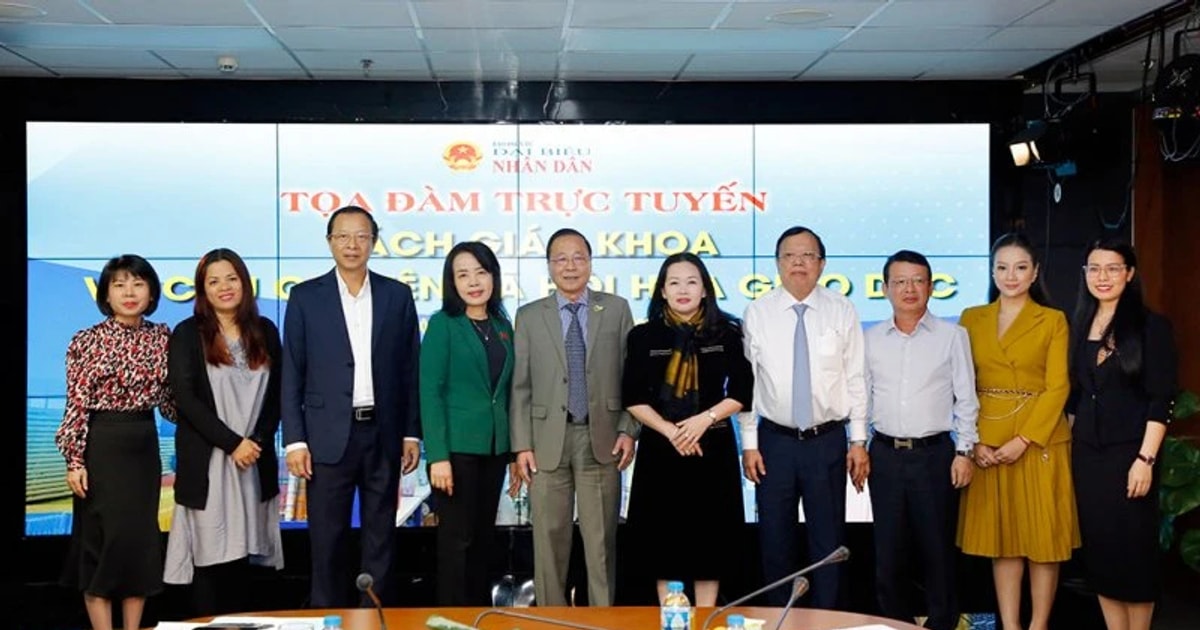 Góc nhìn đa chiều về xã hội hóa sách giáo khoa