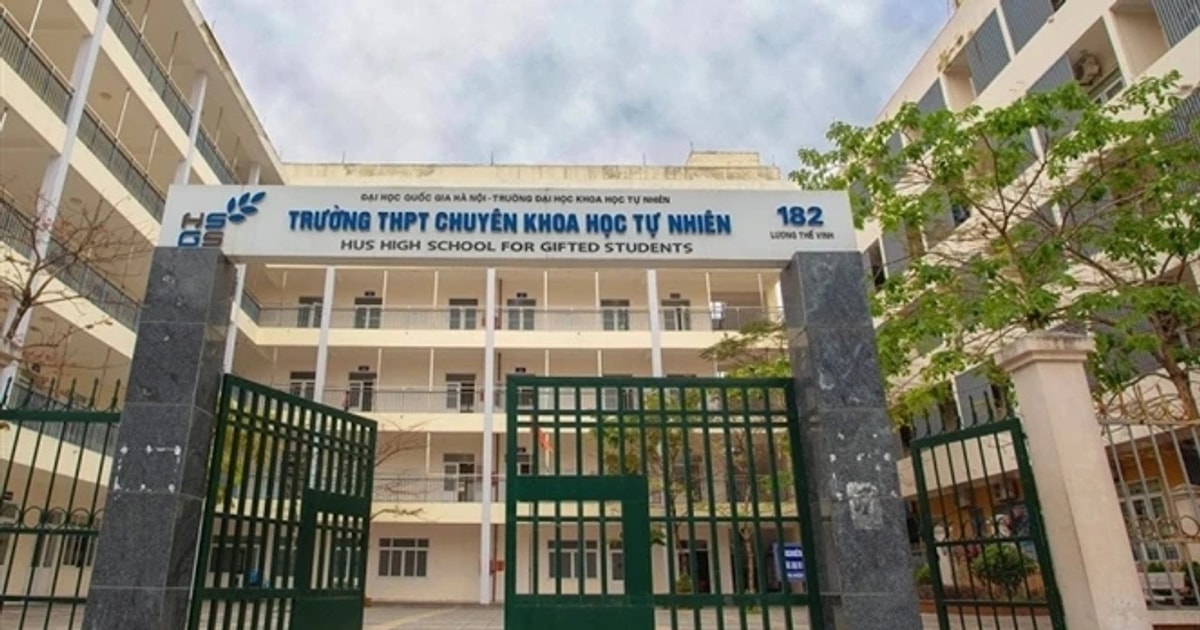 Lịch thi và chỉ tiêu vào Trường THPT Chuyên Khoa học Tự nhiên năm 2023