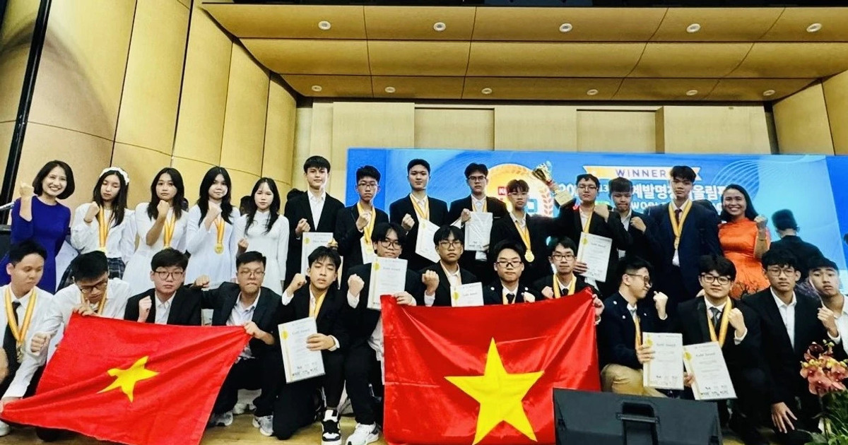 Hà Nội: Học sinh Trường THPT Phan Huy Chú - Đống Đa đạt Huy chương Vàng ...