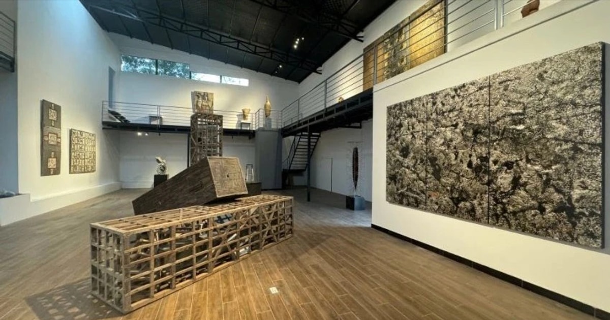 "Giãn nở đa chiều" tại Muong Art Today Museum