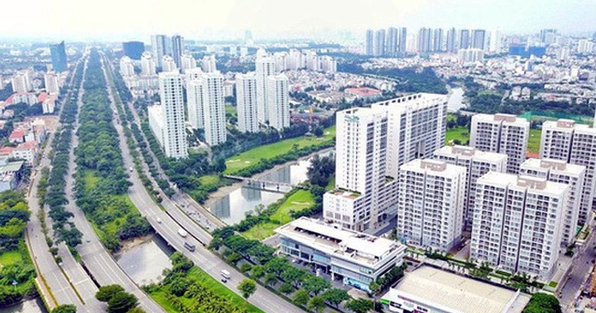 “Bước lùi” cần thiết