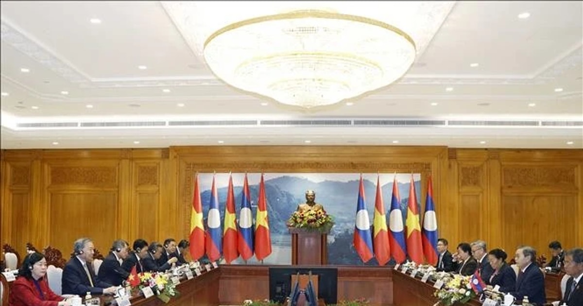 Lao NA President welcomes Vietnamese Party chief